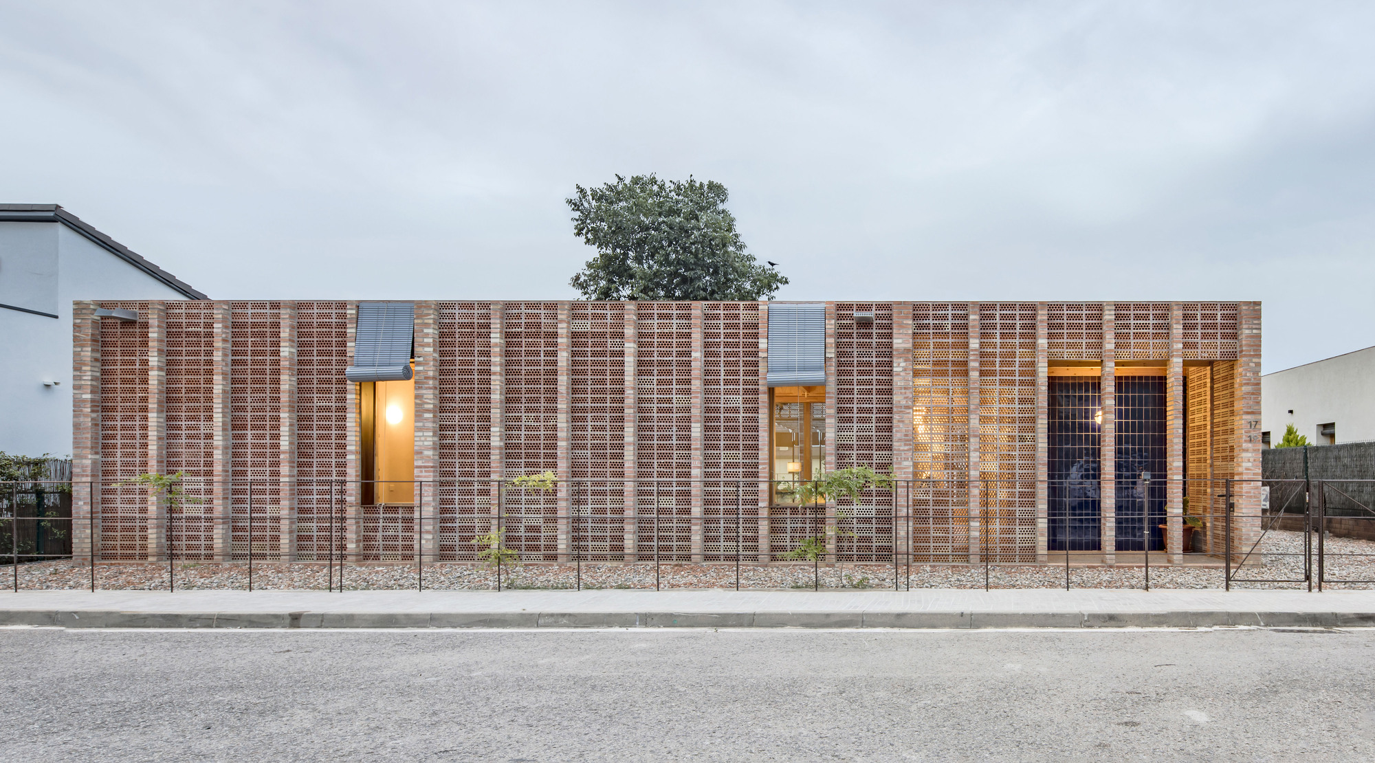 Galería de Casa la Montse i en Manel / OBO Estudi - 12
