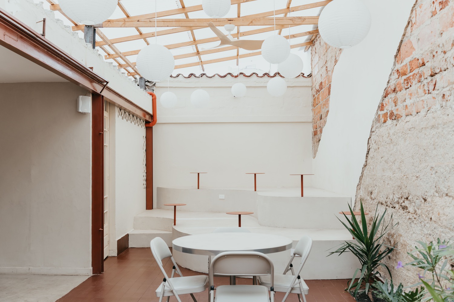 Galería de Nola café & cocina / Baral Studio - 20