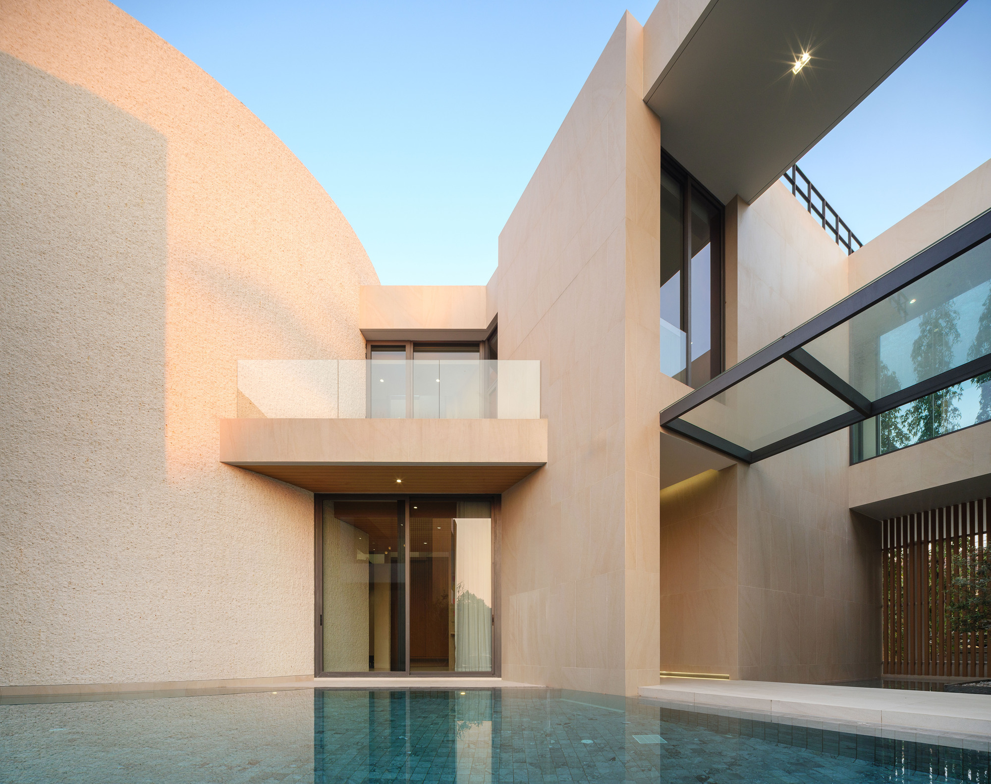 Gallery of Axis of Growth House / Elemental Living - 26