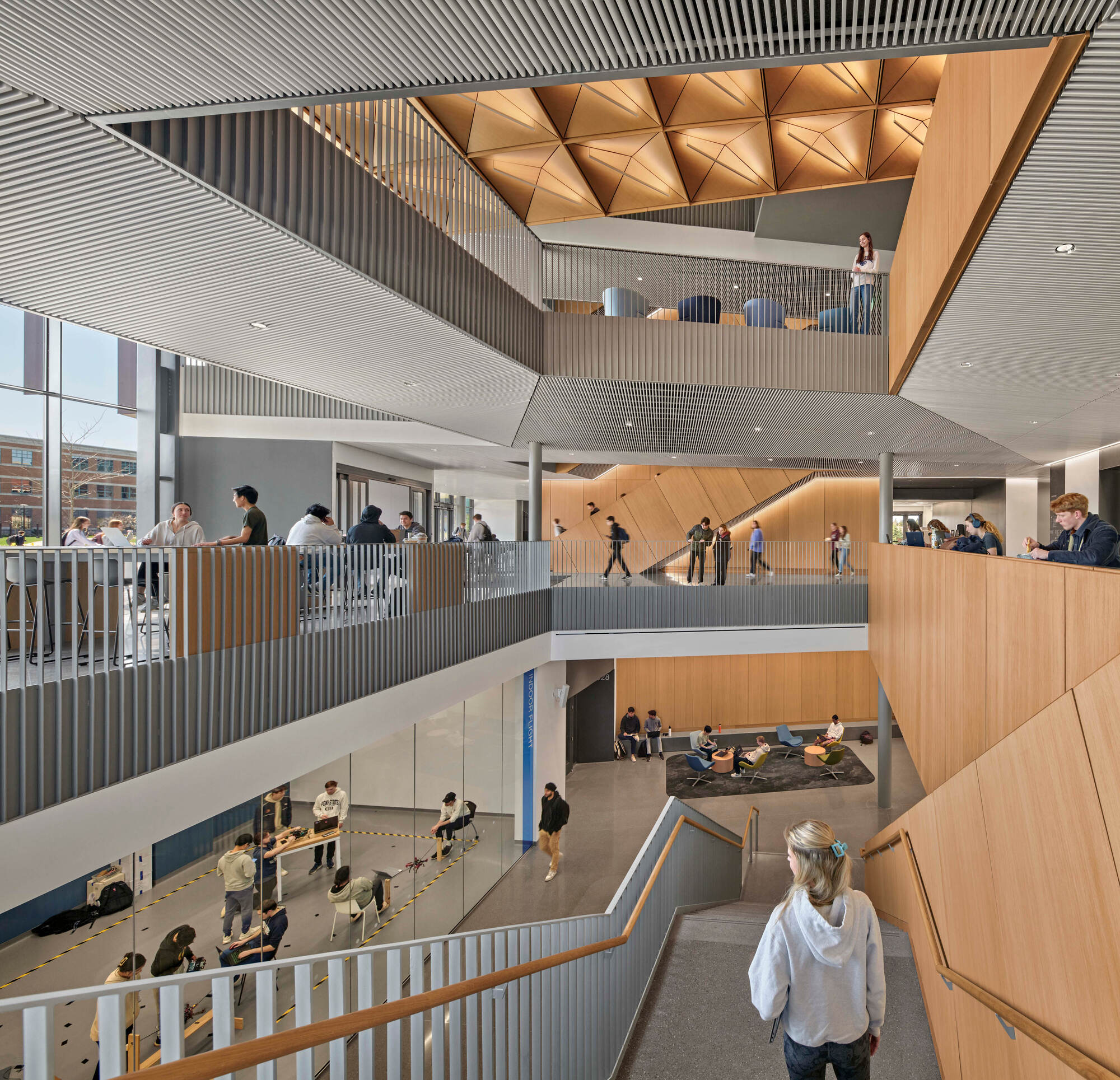 Gallery of Engineering Collaborative Research & Education Building at ...