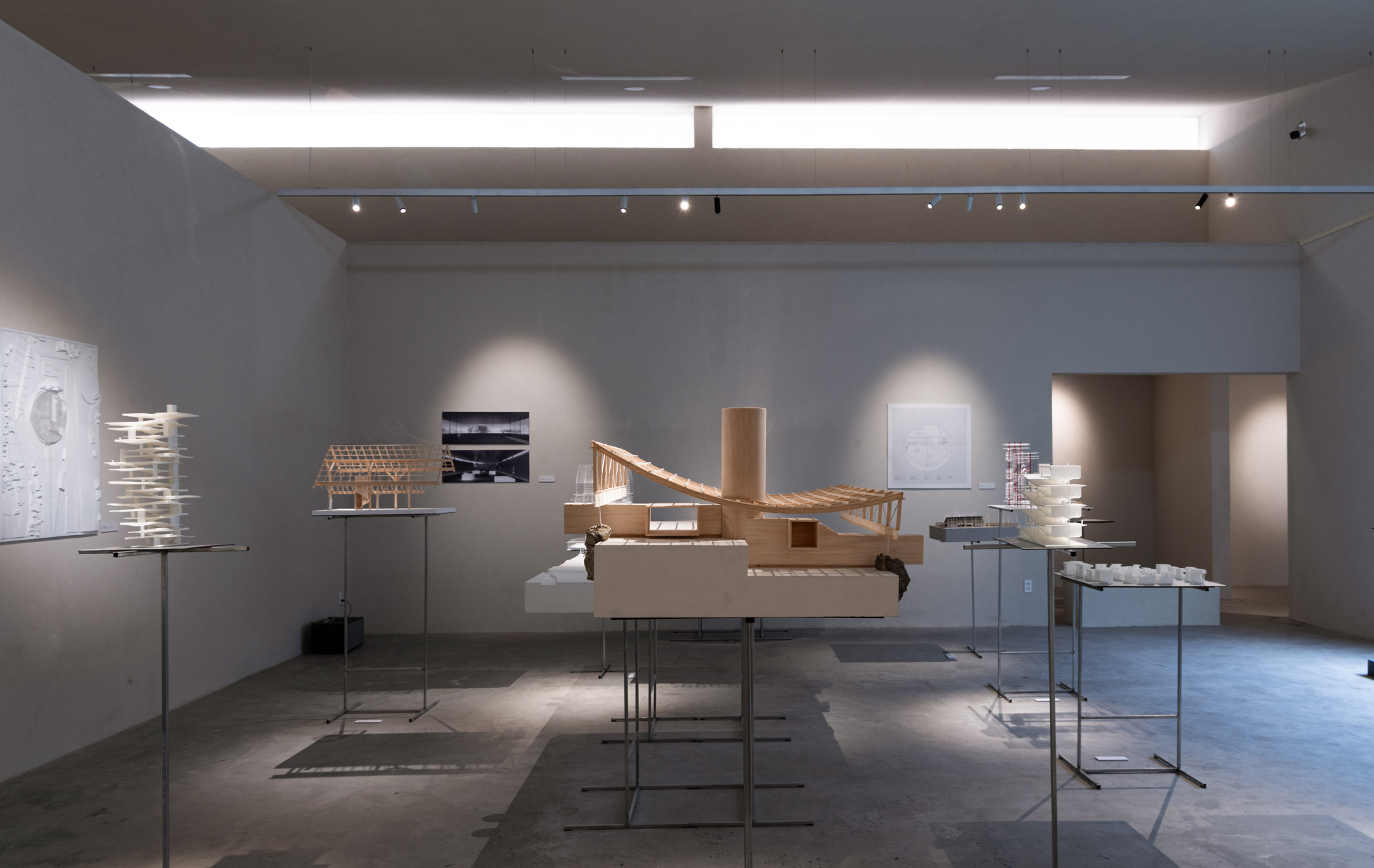 Gallery of TAA Gallery / TAA DESIGN - 13