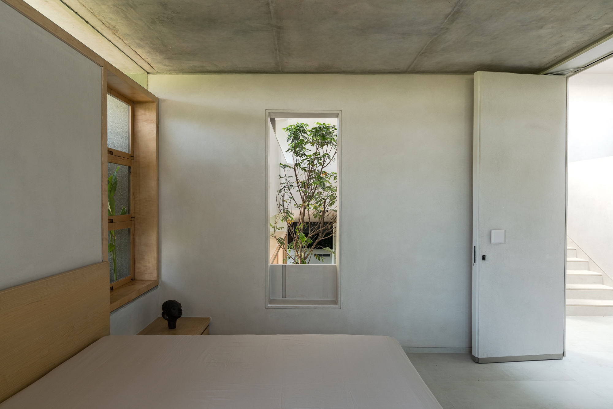 Gallery of Stepped Well House / A Threshold - 29
