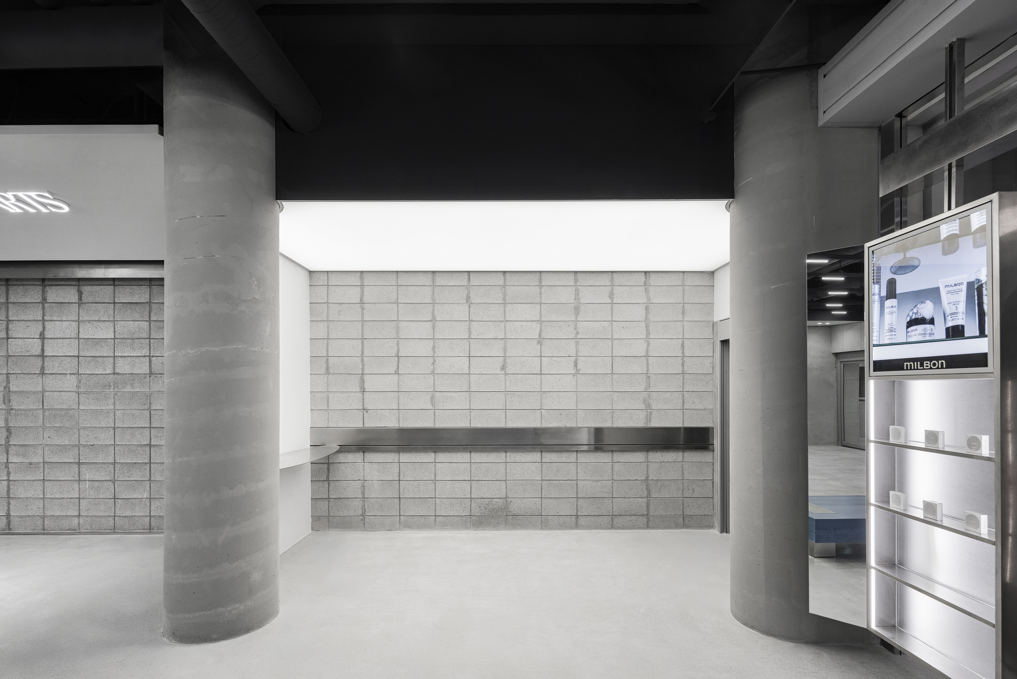 Gallery of SEOUL FRAME by HE:ARTS / RVMN - 4