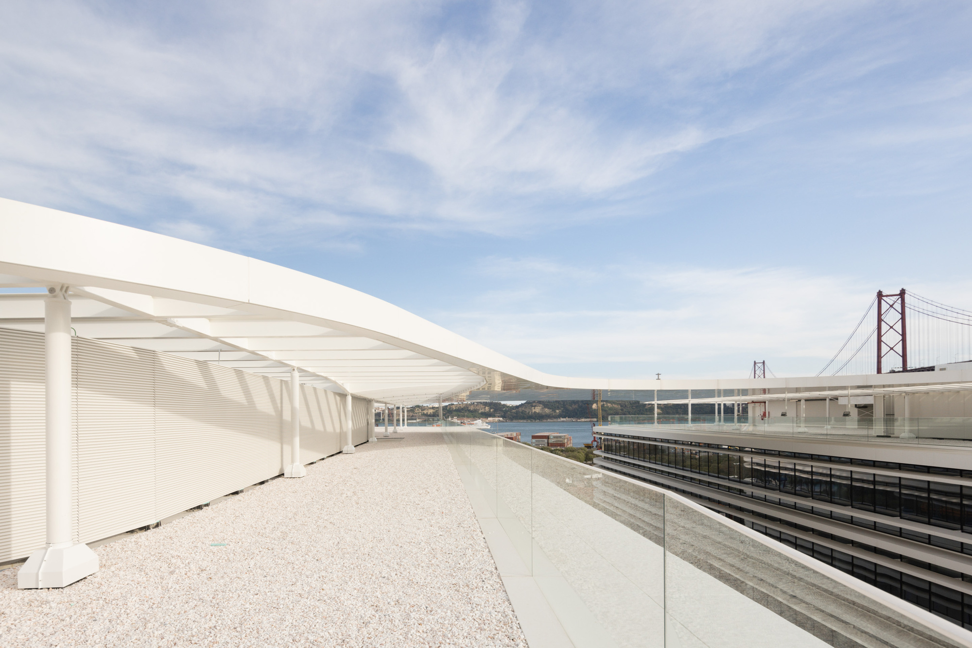 Galeria de Escritórios ALLO em Alcântara, Lisboa / Saraiva + Associados ...