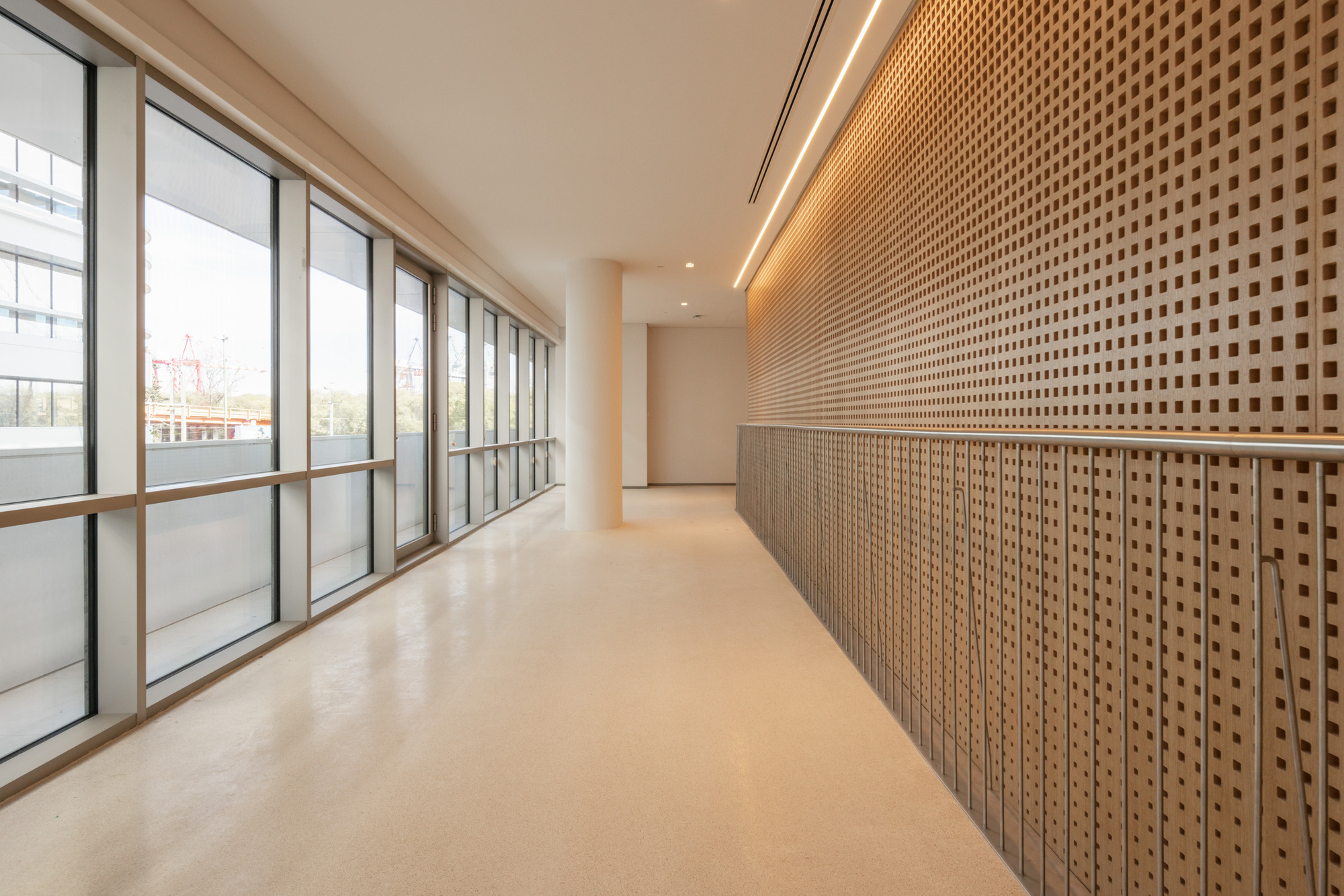 Galeria de Escritórios ALLO em Alcântara, Lisboa / Saraiva + Associados ...