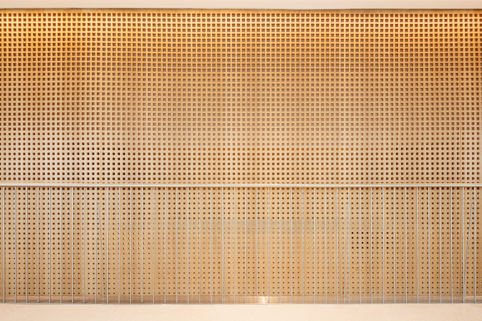 Galeria de Escritórios ALLO em Alcântara, Lisboa / Saraiva + Associados ...