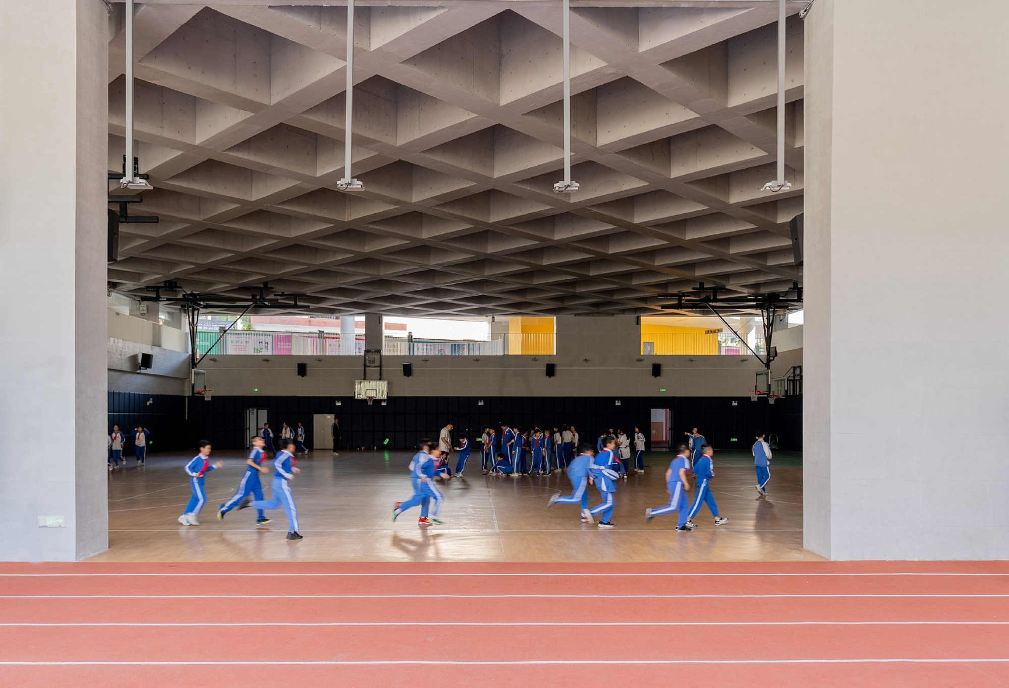 Gallery of Redevelopment of Pingshan Elementary School into a Nine-Year ...