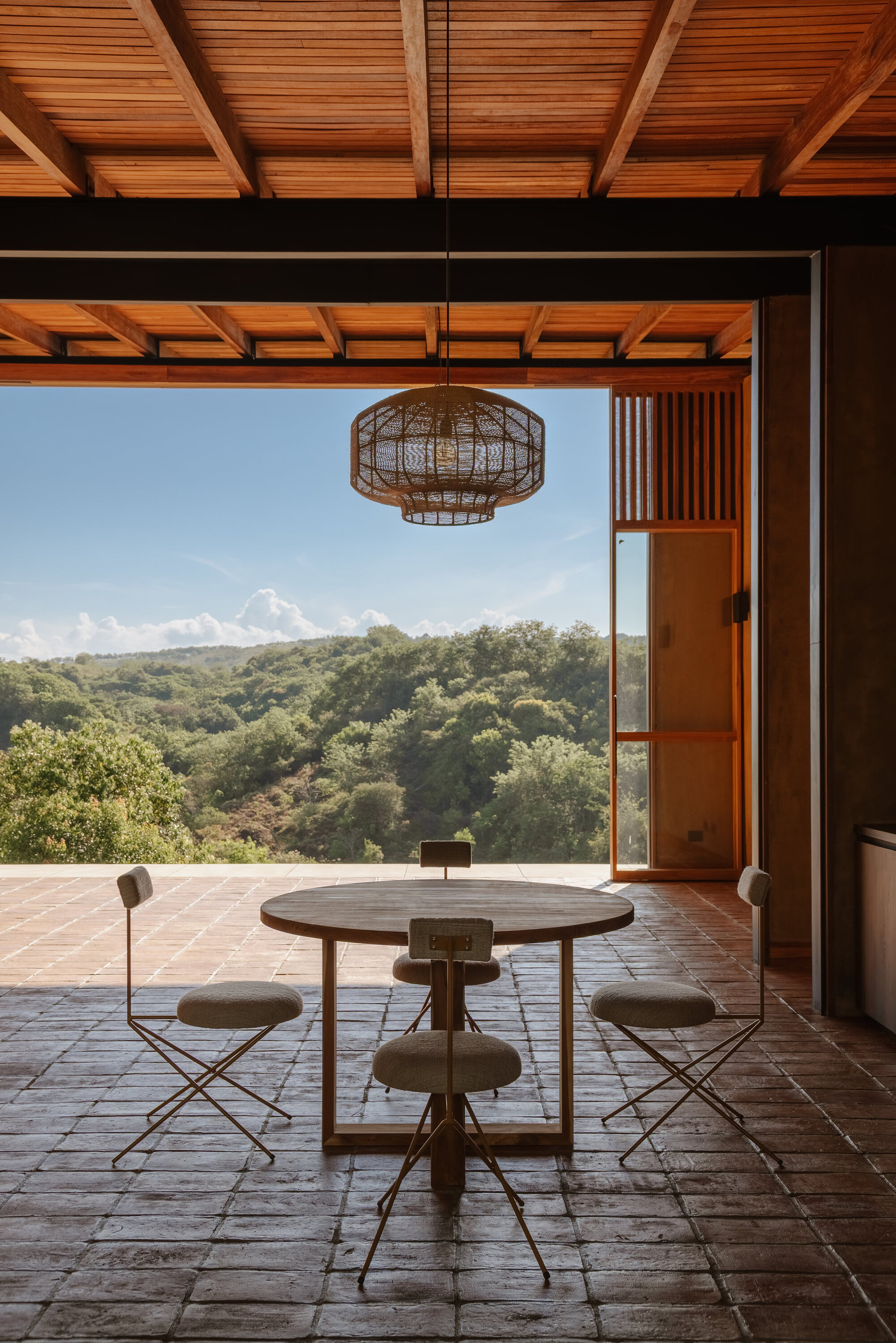 Gallery of Clay House / Norenaarquitectos - 3