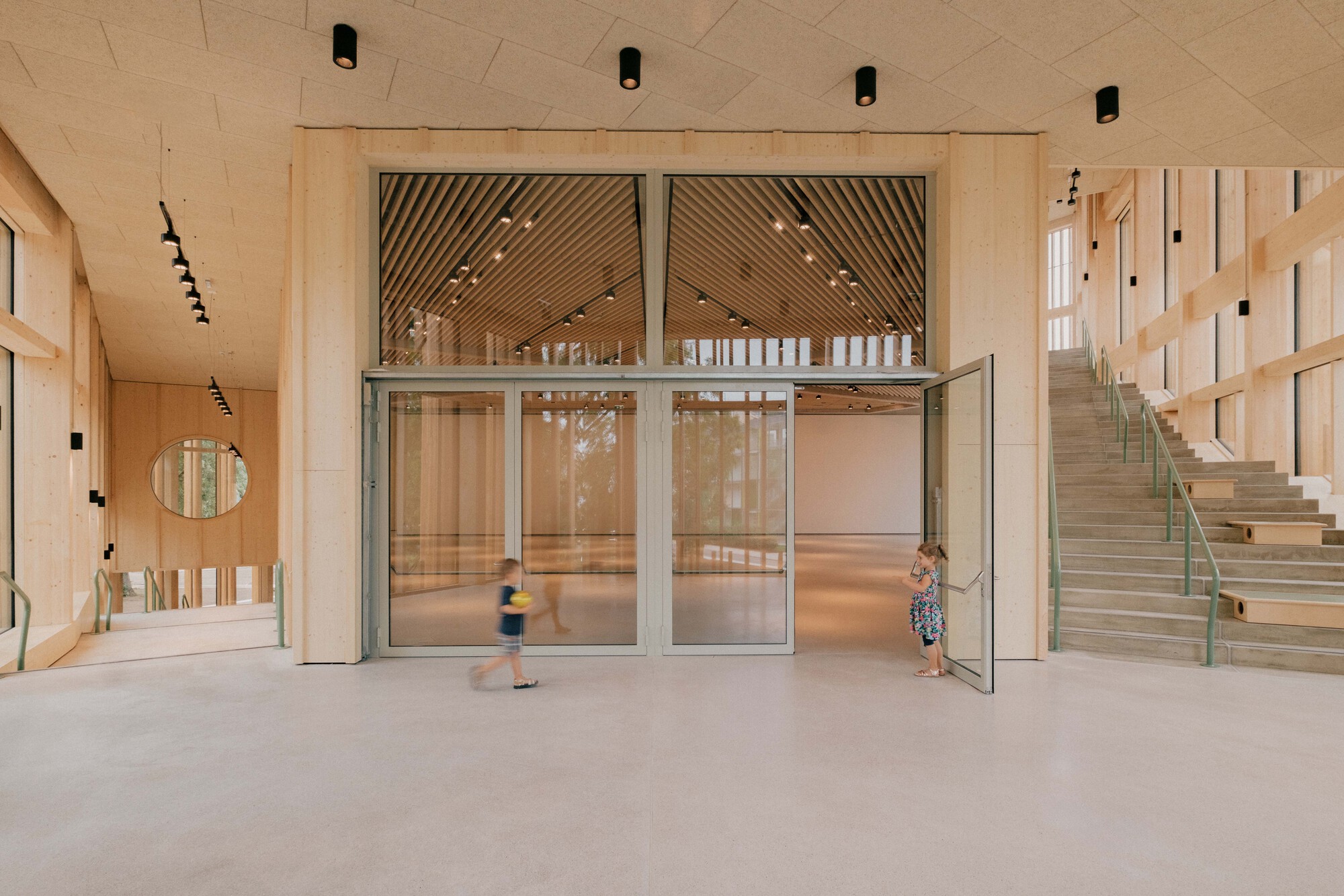 Gallery of KinderKunstLabor for Contemporary Art / Schenker Salvi Weber ...