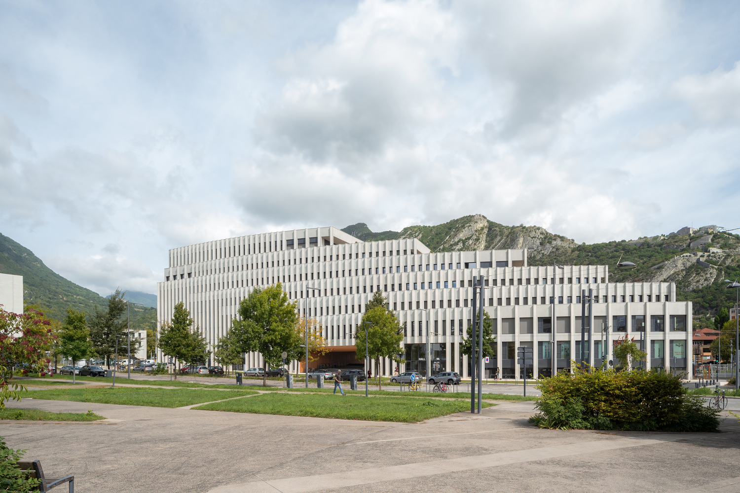 Galeria de Escritório Presqu‘île / Baumschlager Eberle Architekten - 5