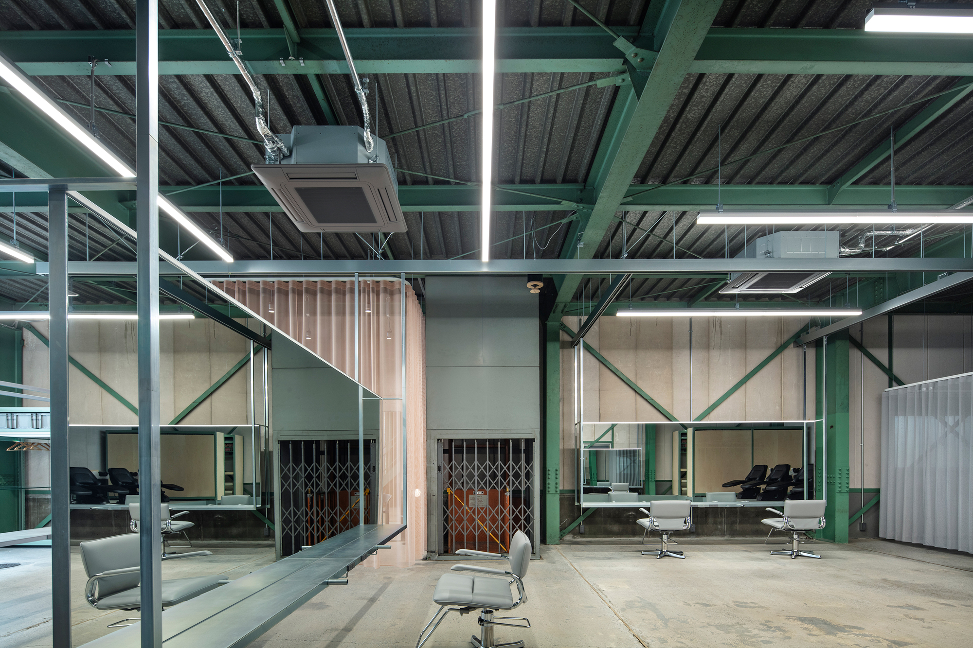 Galería de unravel / Atelier Write - 4