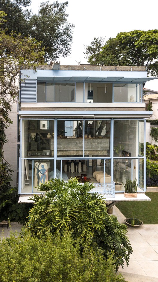 Residência Azul / Estúdio Orth + Julieta Fialho Paisagismo | ArchDaily ...