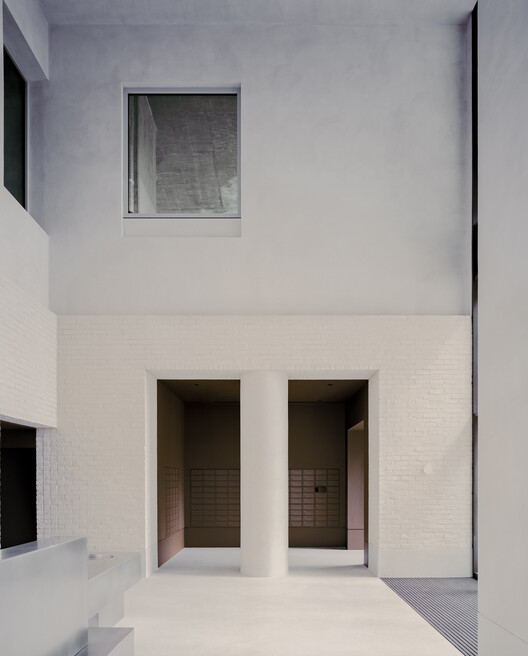 Cherry Orchard Shared Living Spaces / Actual Office | ArchDaily