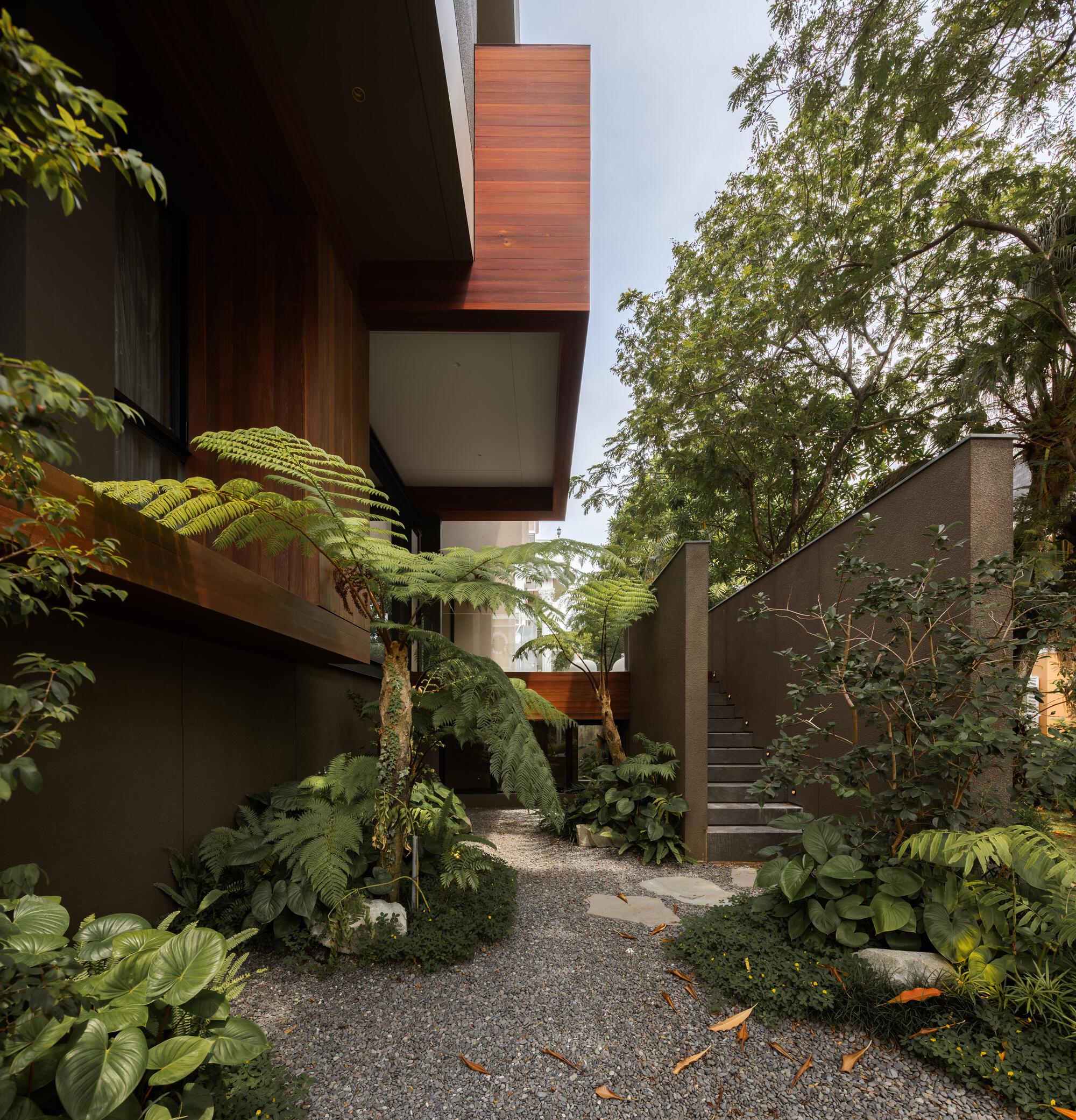 Gallery of Kenari House / Ken Workshop - 2