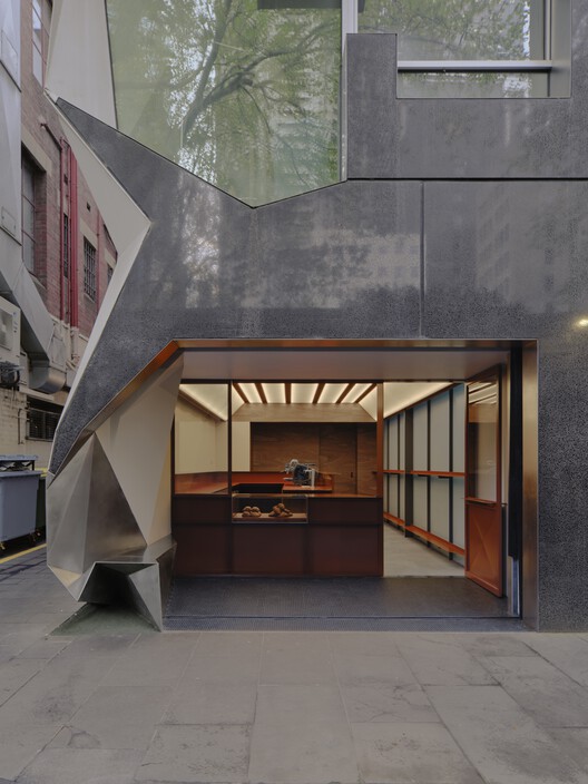 Palace Coffee / Kerry Kounnapis Architecture Practice | ArchDaily